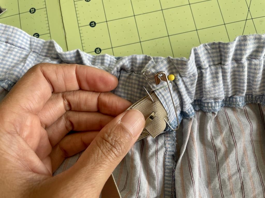 How to Put Elastic in a Waistband Casing: Full Tutorial